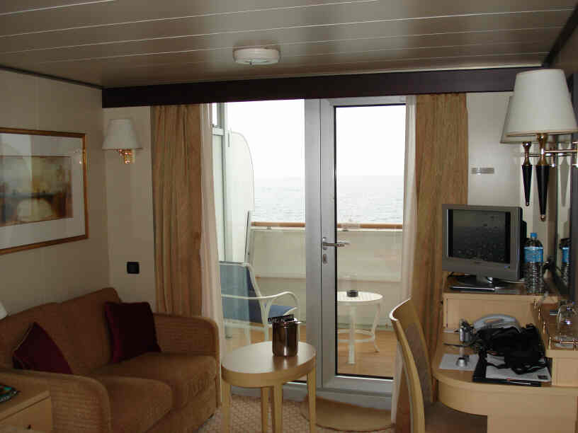 Queen Victoria Cabin 4010 | Cruise Addicts Message Board Forums